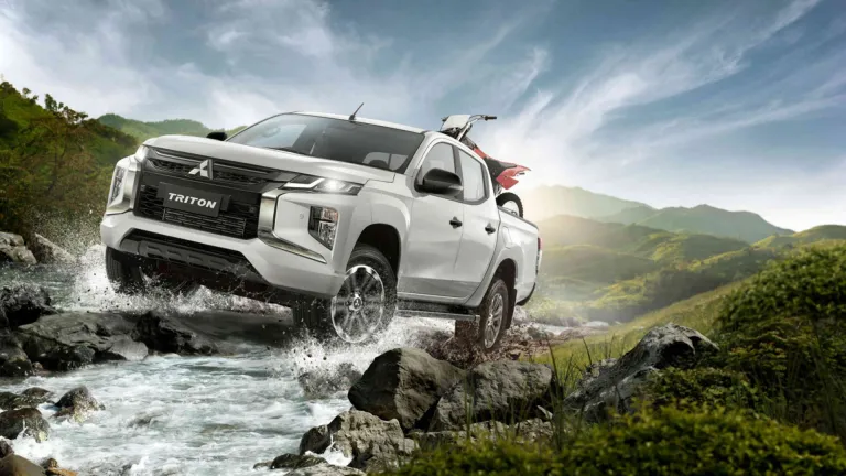 Harga Mobil Mitsubishi Triton 2022, Serta Spesifikasinya - Mitsubishi ...